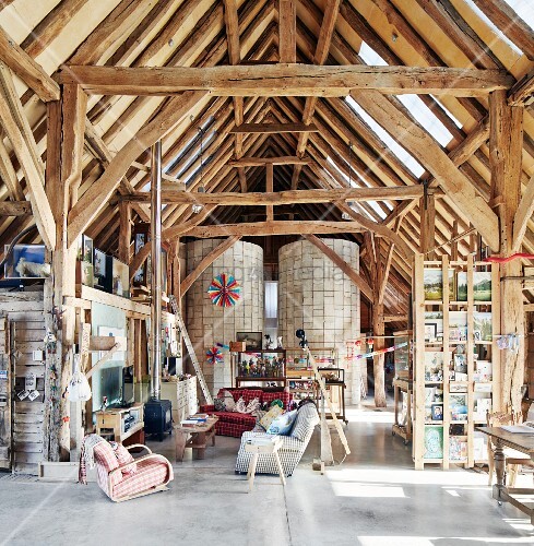 Offener Wohnraum in umgebauter Scheune ... – Bild kaufen – 12367656 ...